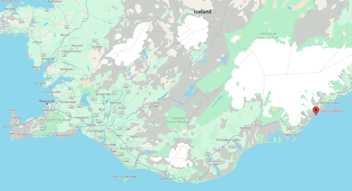 Diamond Beach Iceland: Location & Best Time to See Icebergs