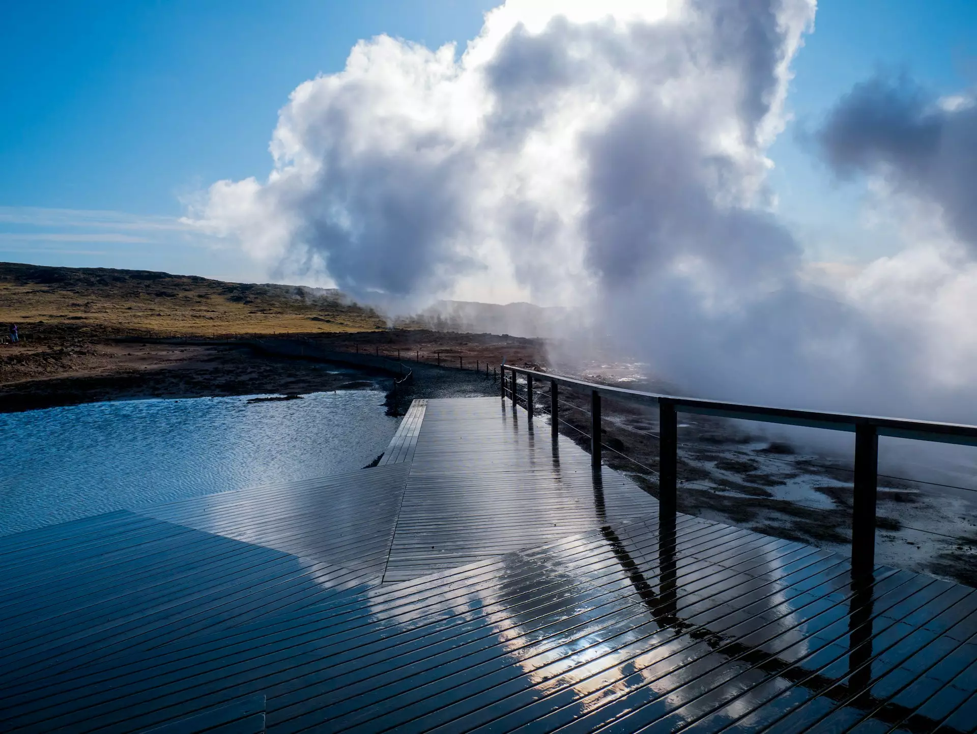 Icelandic Pool Culture: Rules, Tips, and best pools in Iceland