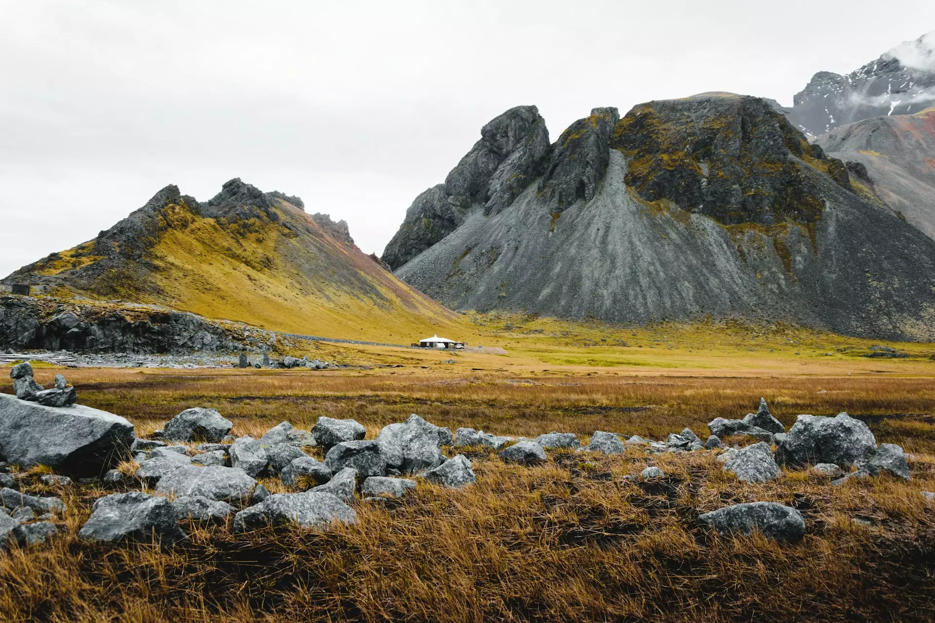 East Iceland Self-Drive Guide: Cars, Attractions & Accommodation