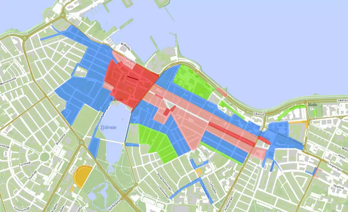 Guide to Parking in Iceland: rules and how to pay